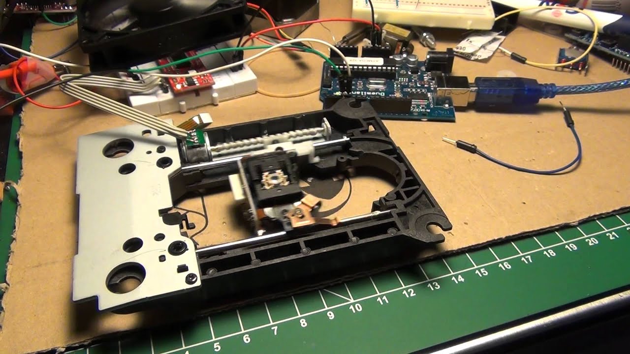 Arduino with dvd steppermotor - YouTube
