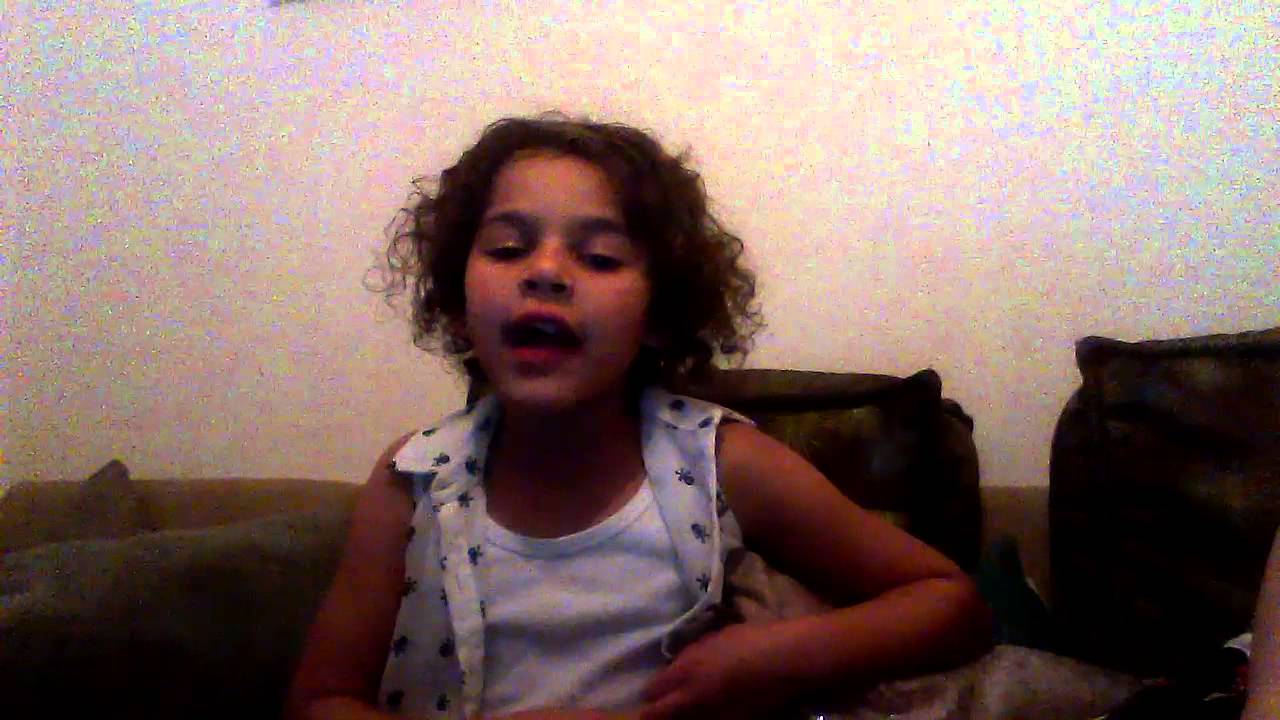 NEVAEH SINGING LET IT GO :-) - YouTube