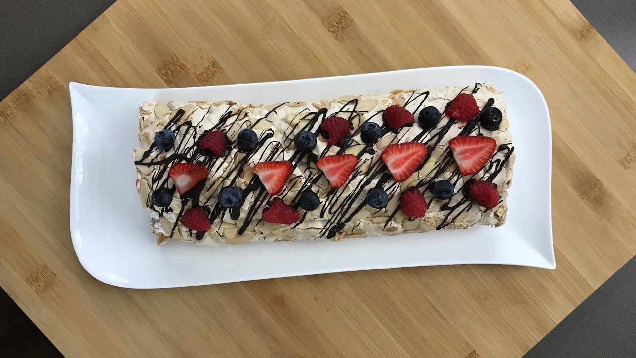 Merengue Pavlova Roll, Easy & Quick Recipe - YouTube