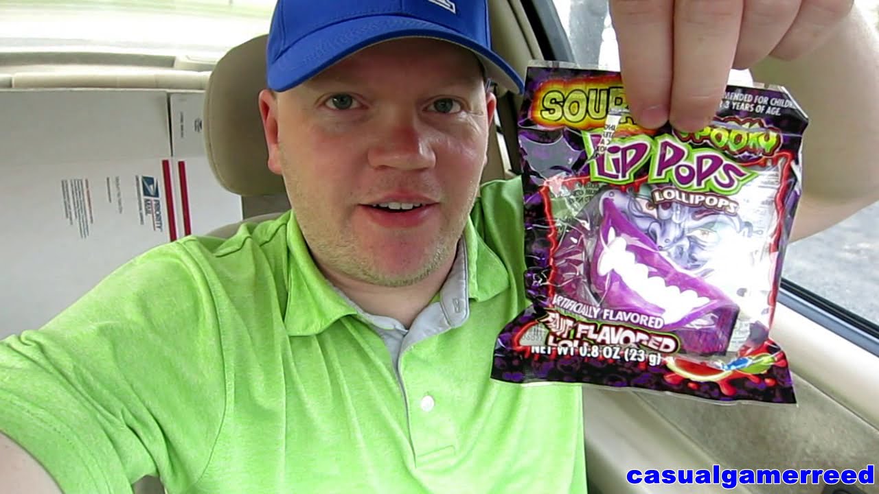 Reed Reviews Spooky Lip Pops Lollipops Green Apple - YouTube