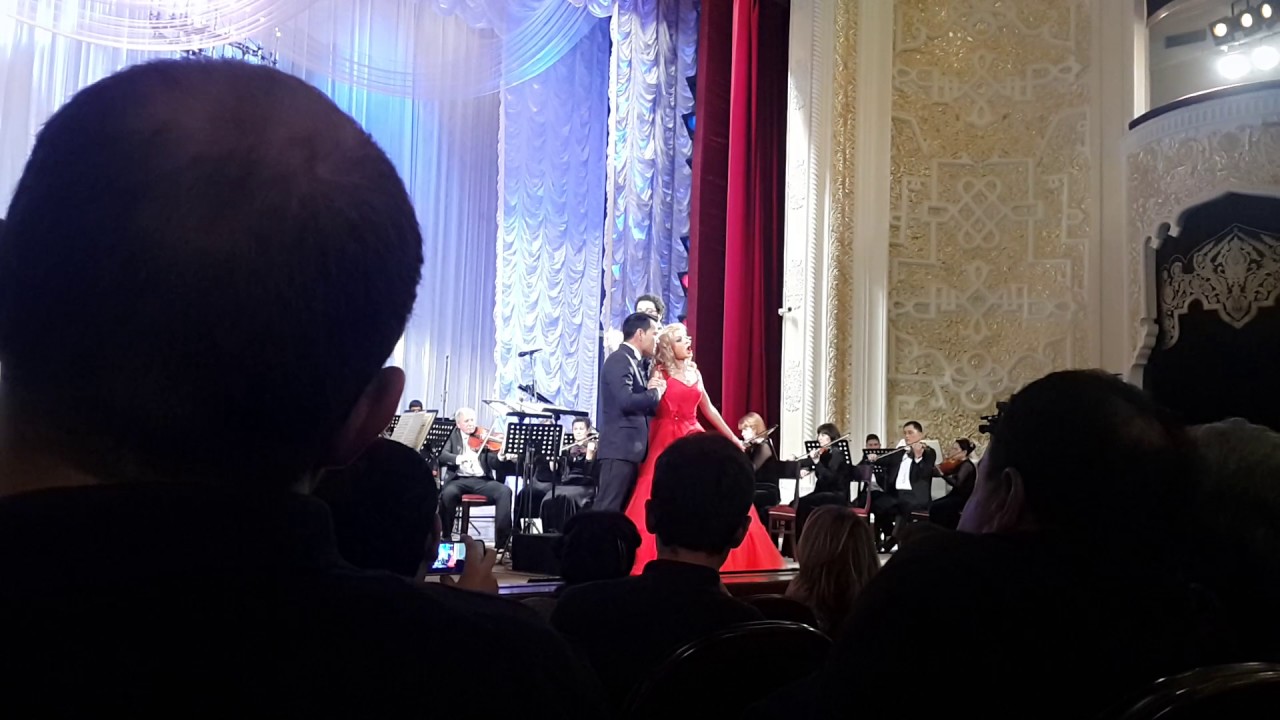 Verdi..Duet scenes.Duca und Gilda..E il sol dell'anima. - YouTube