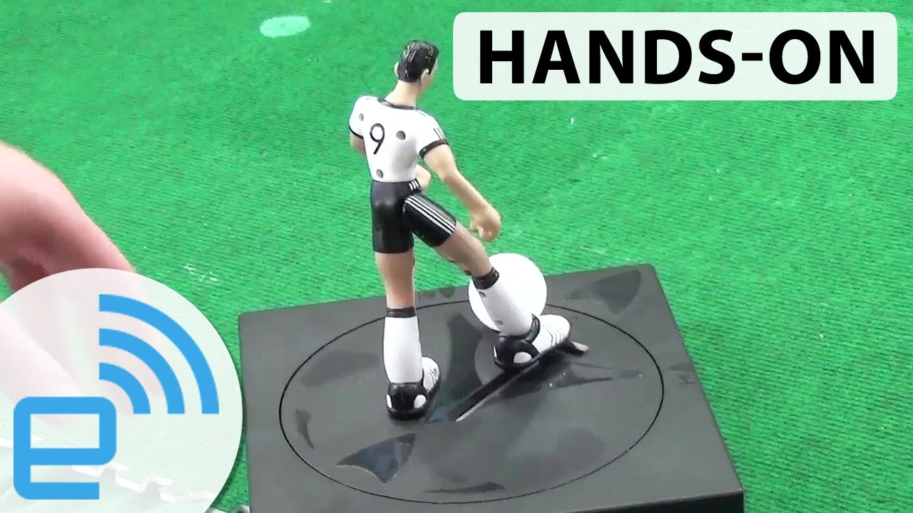 U14 Freekick hands on | Engadget - YouTube