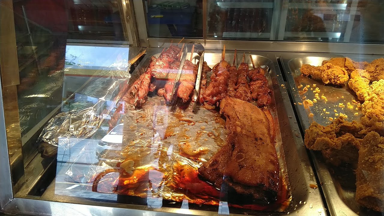 Bbque and fried chicken dokito/Andoks BGC/ Em and Enz - YouTube