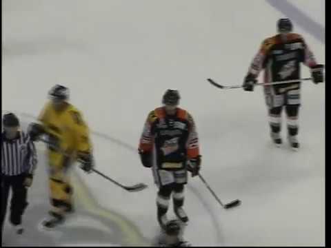 Rod Sarich hits Johan Molin EIHL 13-10-07 - YouTube