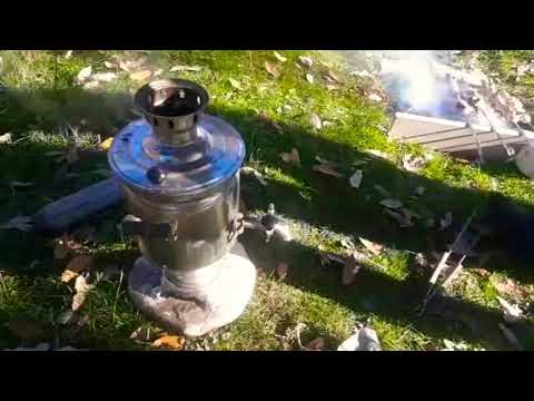 Tebietin fusunkar gözelliyi saz ifasinin muşayeti ile.Samovar cayi.🍵Izlemeye deyer👍