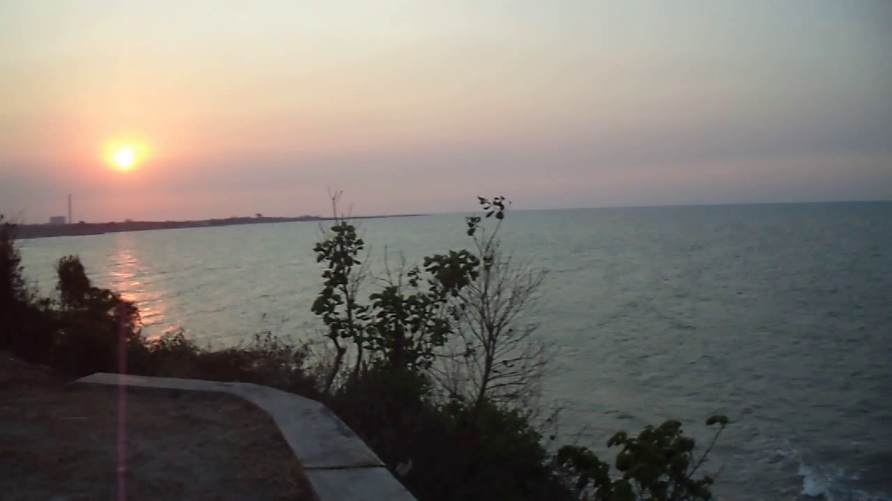 Pantai Sluke Rembang - Perumperindo.co.id