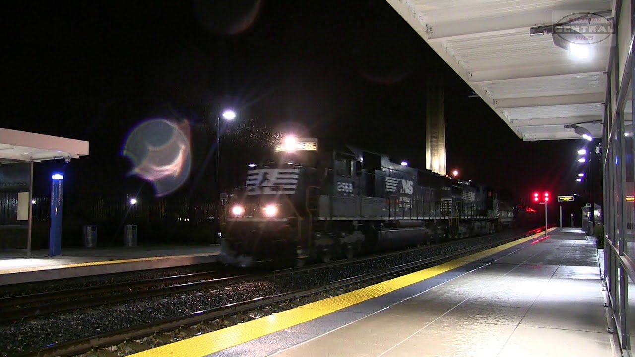 Norfolk Southern 39E at Dearborn Amtrak - YouTube