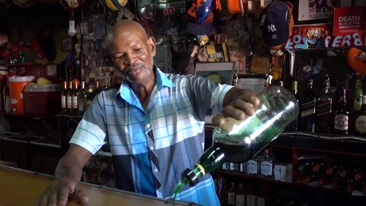 Serving Up Green Rum at Curaçao's Netto Bar - YouTube
