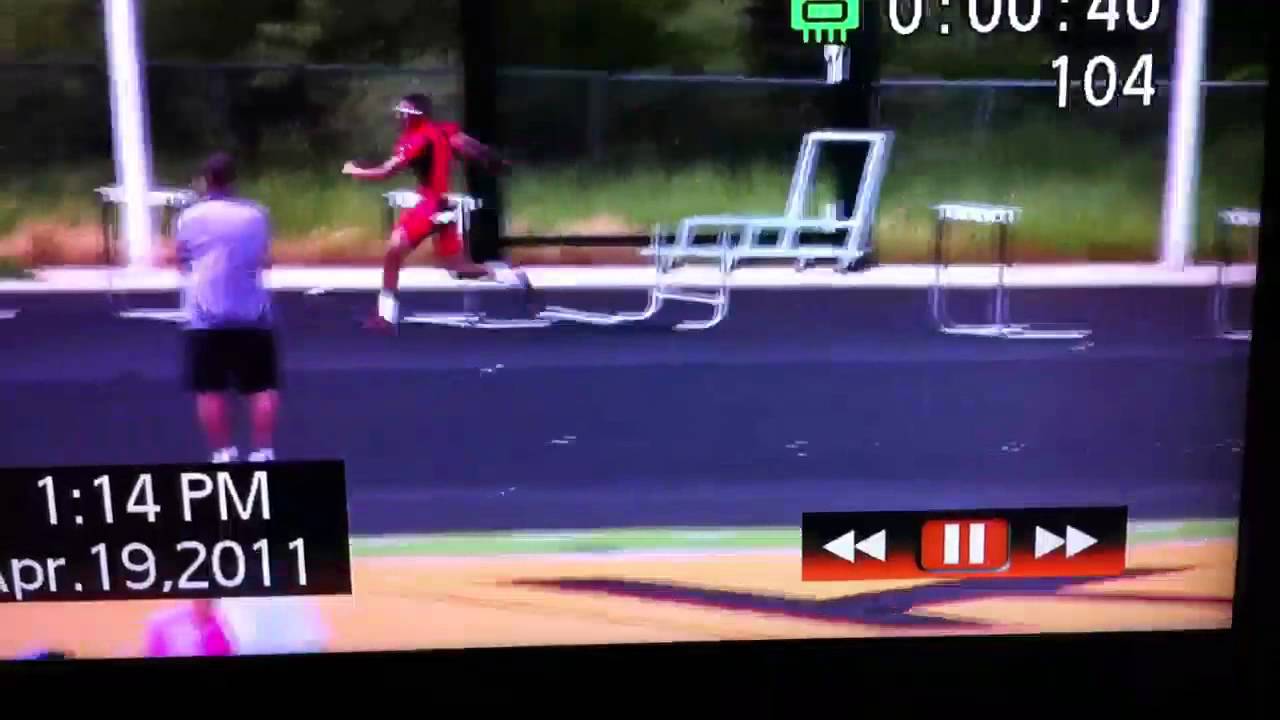 Devan Barkley 300 hurdles - YouTube