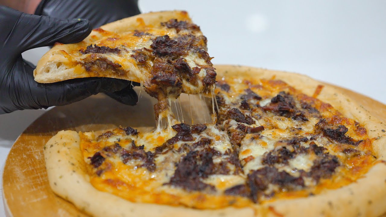 OXTAIL PIZZA Recipe | Cuts & Slices Copycat - YouTube
