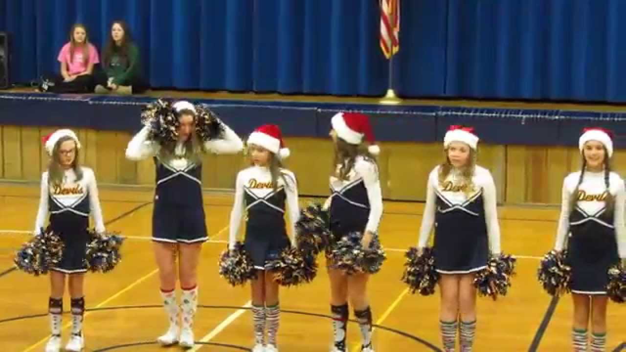 12-19-13 Alex 7th Grade Cheerleading Christmas routine - YouTube