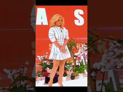 Müge anlı etek frikik