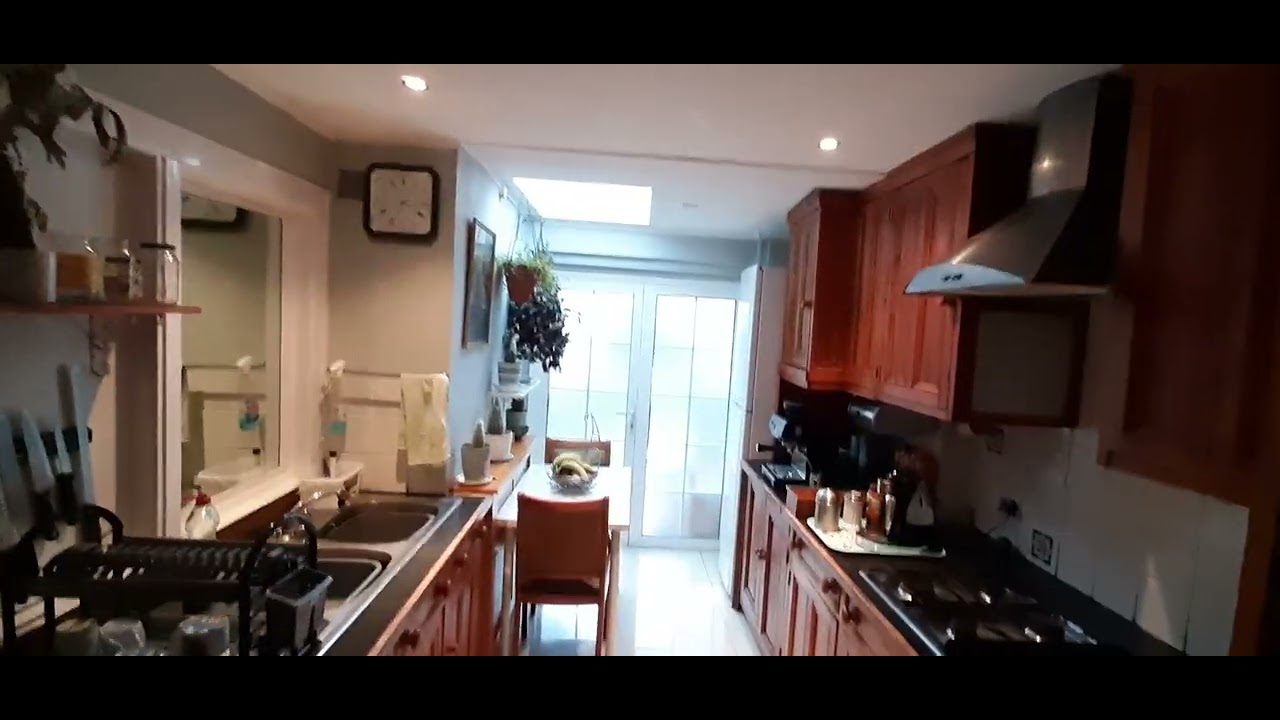 Rooms for men for rent in 2-bedroom apartment for professionals in ...