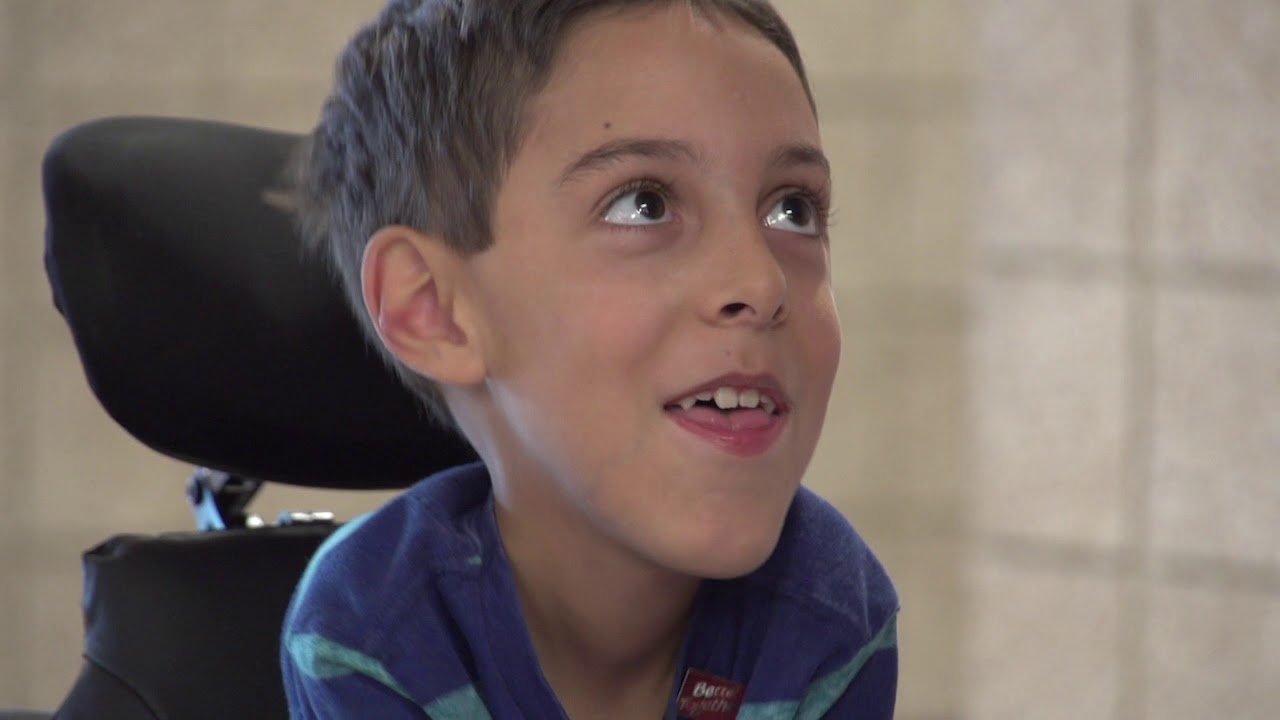 Logan Kelm CMN-Hospitals National Champion Announcement - YouTube