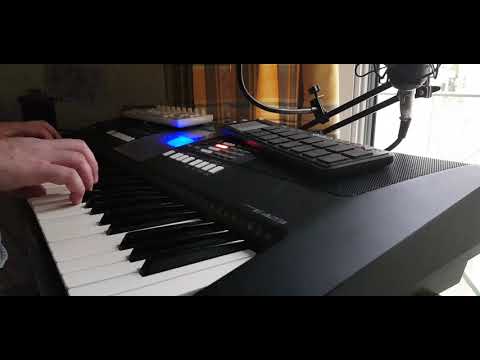 Rafael Pernil - Autumn Leaves in C minor (Improv)