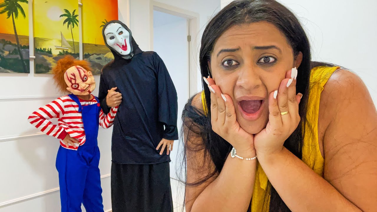 O ZAP TRANSFORMOU A SARAH NO CHUCKY !!! - YouTube