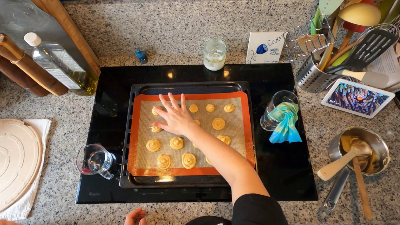 S1 E7 - Religieuse (Choux Pastry) - YouTube