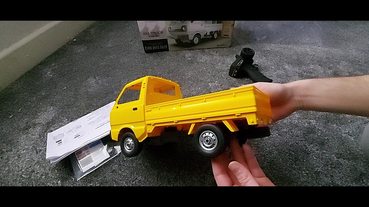 wpl d12 drift van review and unboxing and its yellow. carry van - YouTube