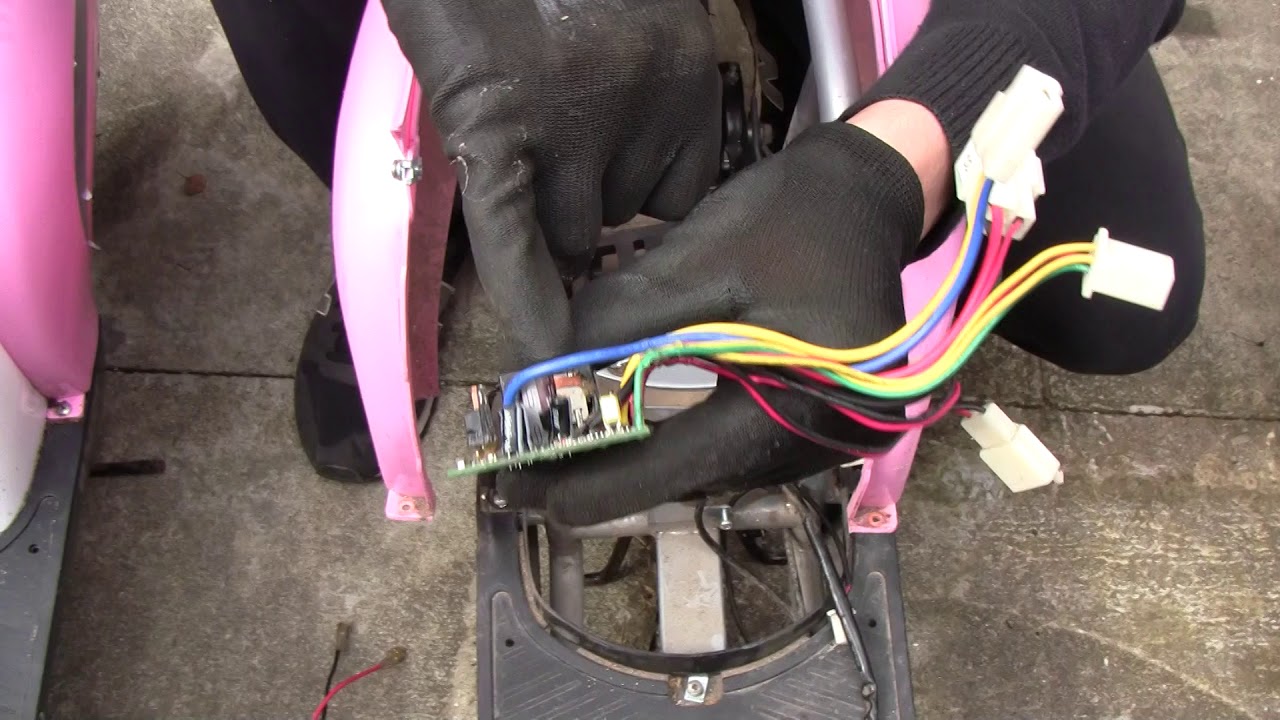 Razor Pocket Mod 24v 280w Faulty Motor Controllor - YouTube