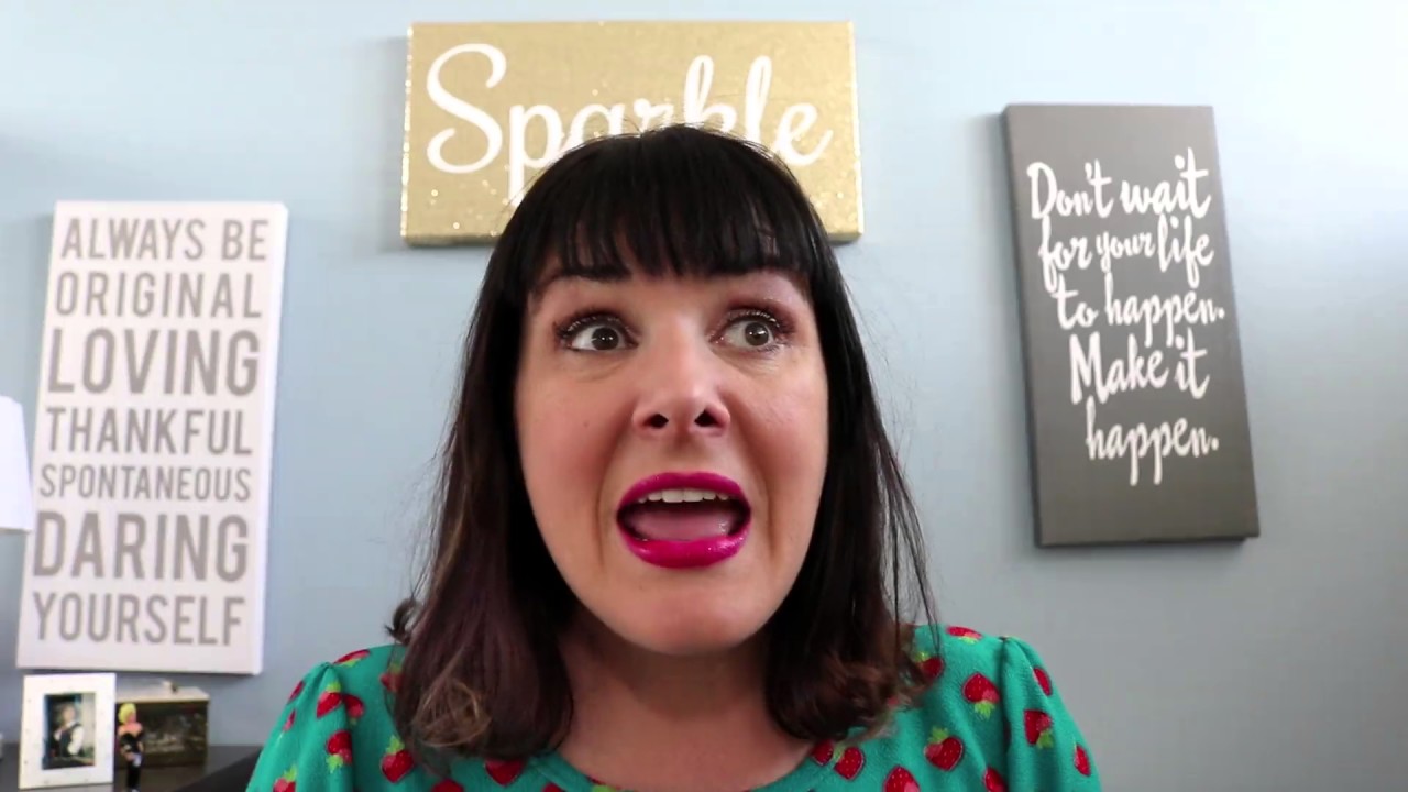 How to Deliver a Clear Message with Confidence Part 1 - YouTube