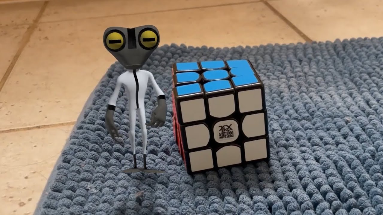 Ben 10 solves a Rubik's cube - YouTube