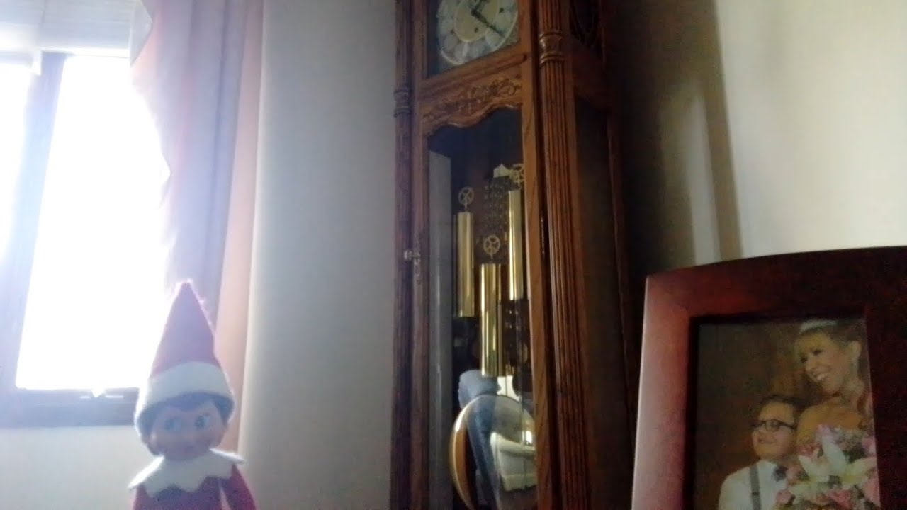 Winding Up The Clock With Riley And Jessica The Elf!! - YouTube