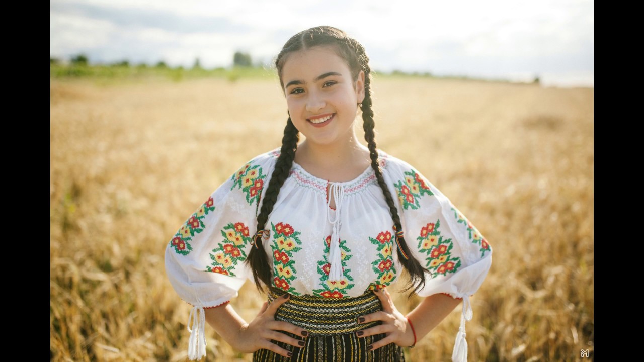 Daniela Plesca - Catinel,mai Catinel - YouTube