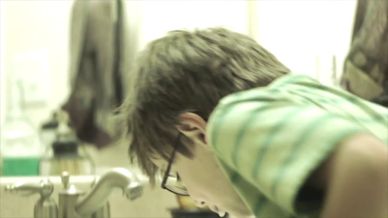 predictable scary movie - YouTube