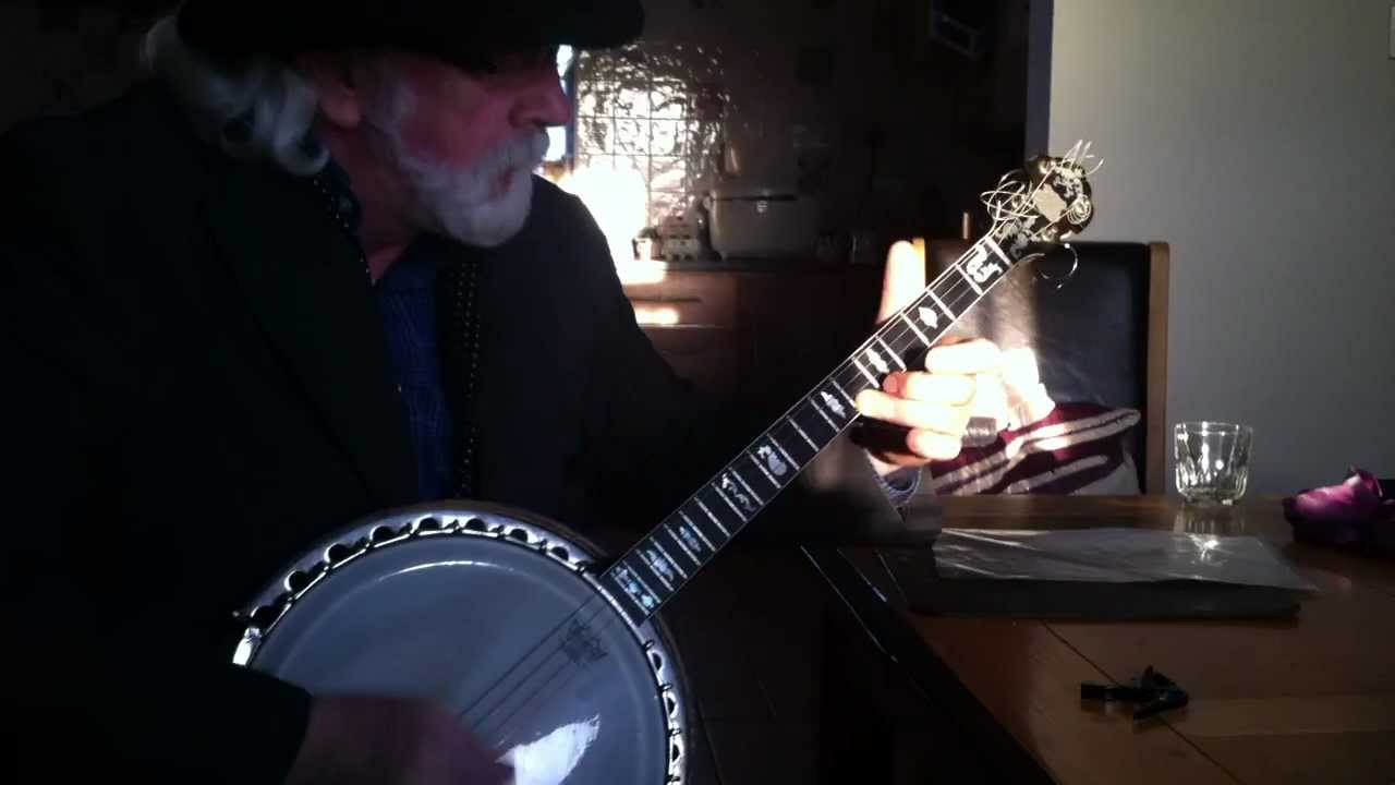 Greek tune on the banjo - YouTube