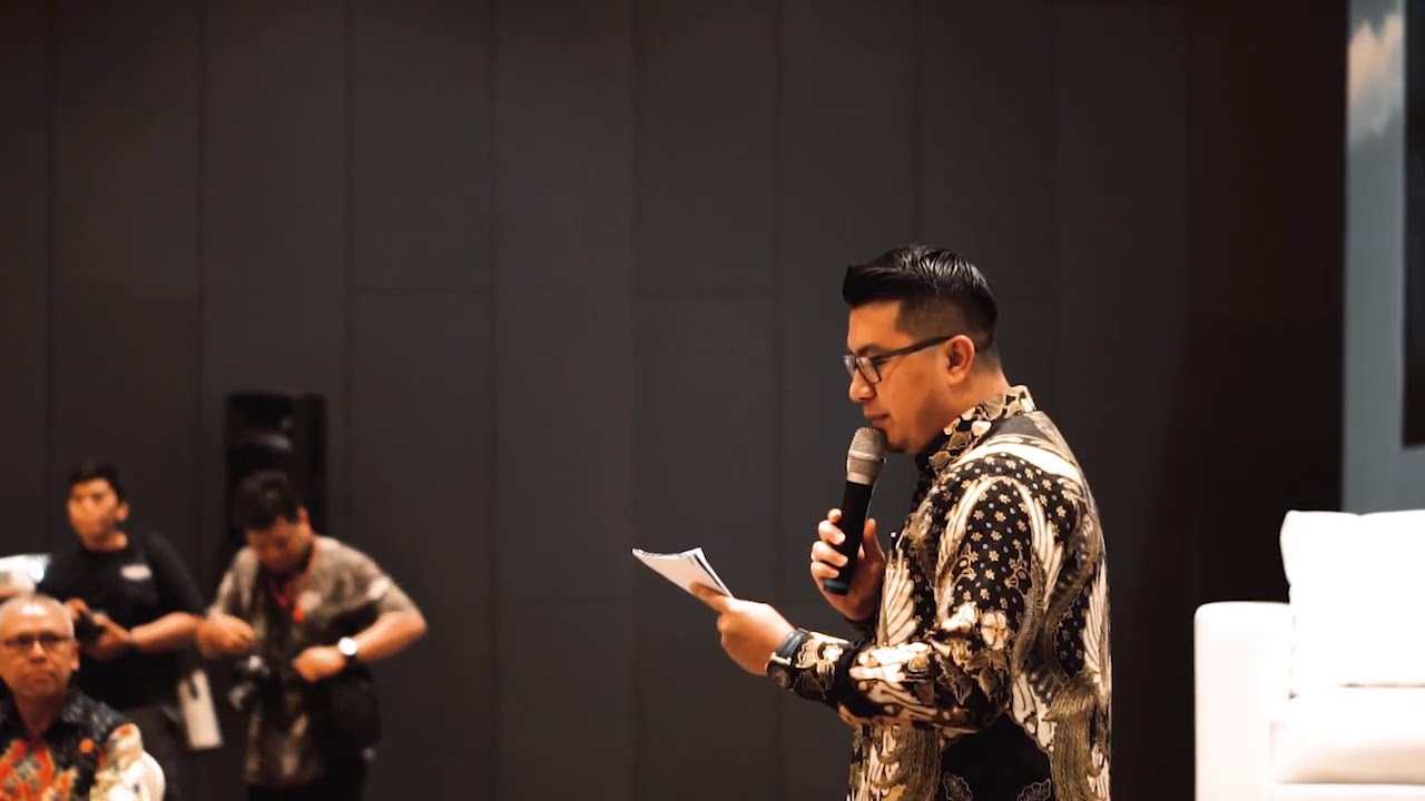 ABRAHAM SILABAN MODERATOR TALK SHOW PROPERTY OUTLOOK 2020 BY RUMAH123 ...