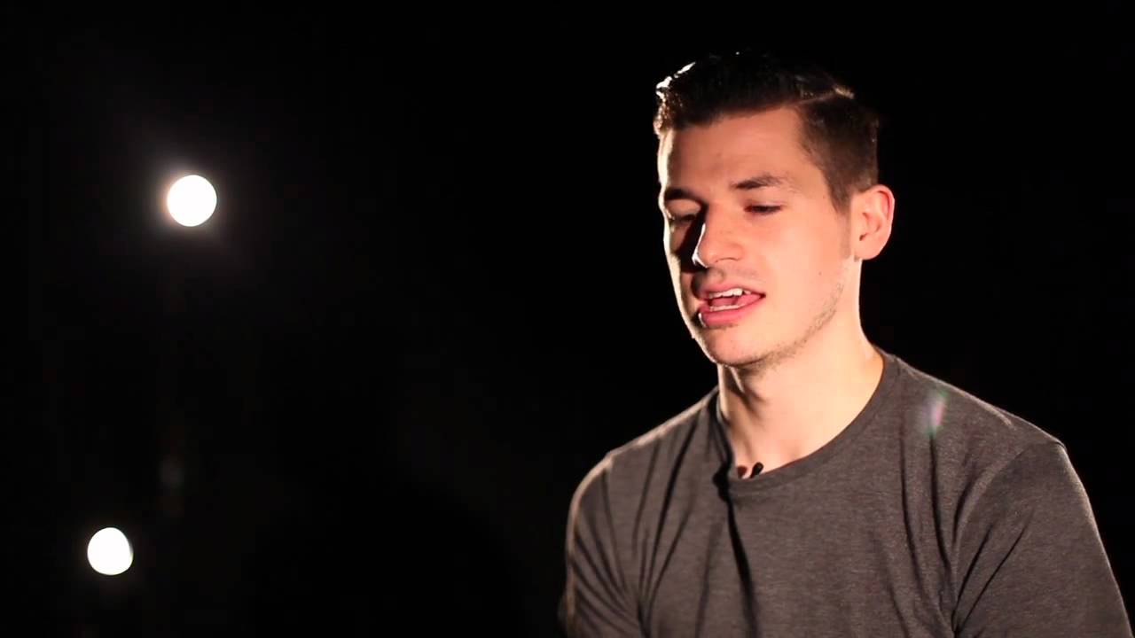 Simon Brading talks about his song 'Holding On' from Newday Live 2012 ...