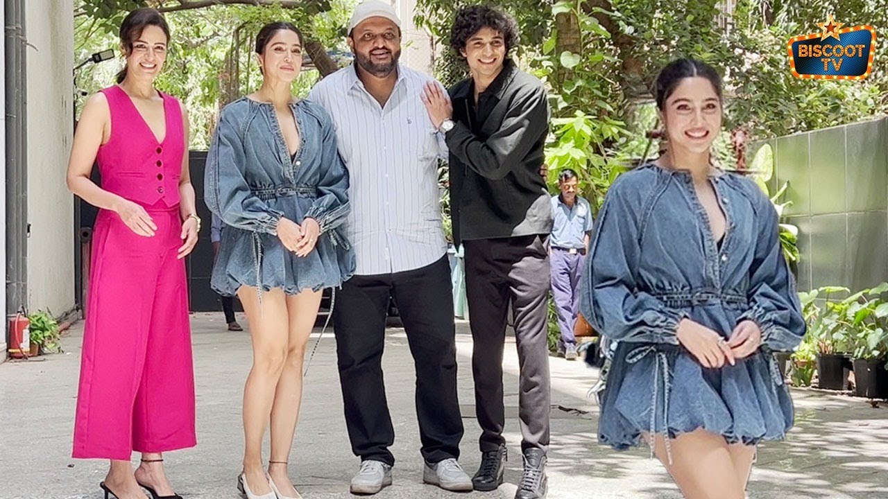 Sharvari Wagh & Mona Singh For Film Promotions - YouTube