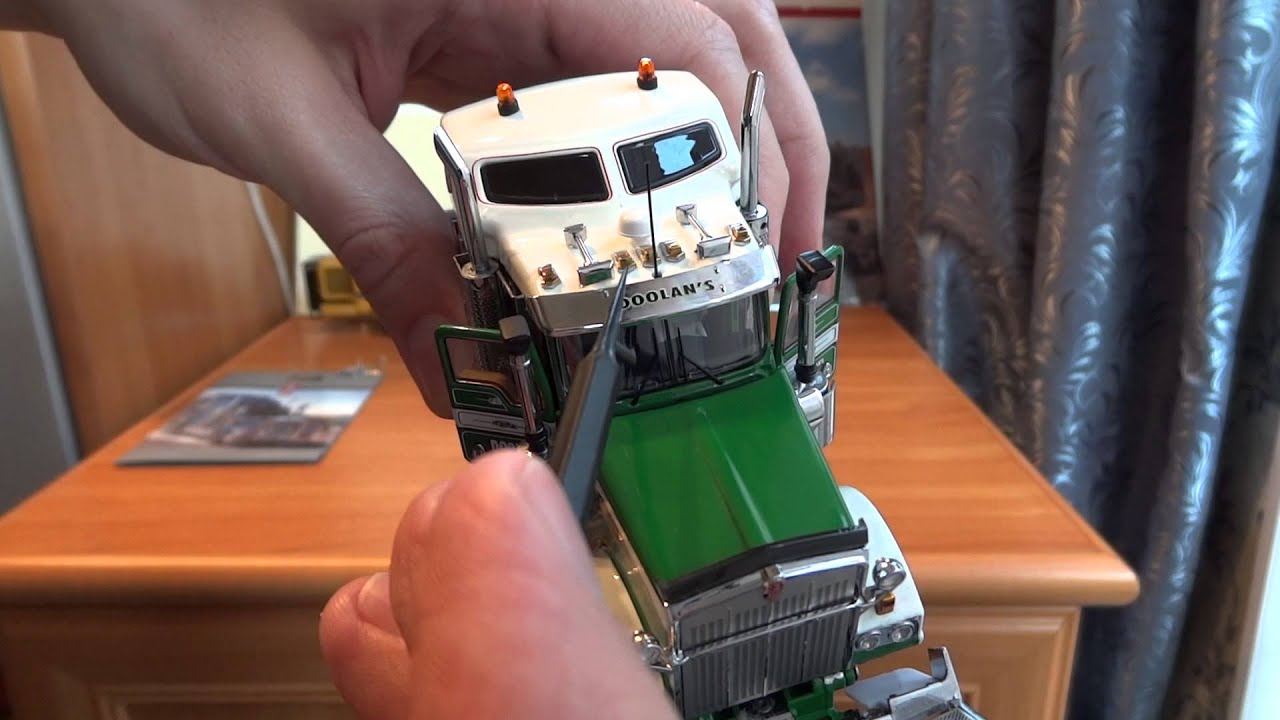 1/50 TWH Kenworth T908 model review - YouTube