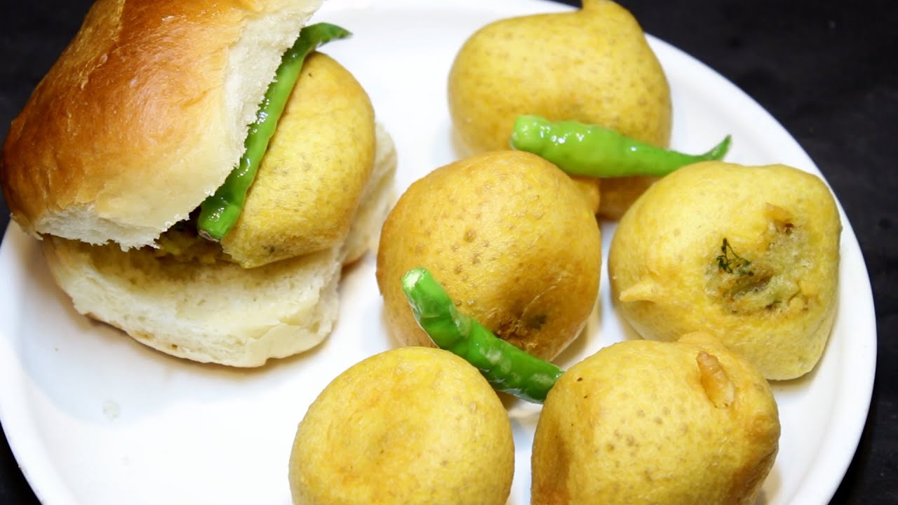 Mumbai Street Food Vada Pav Recipe ముంబై street food వడ పావ్ రెసిపీ ఇలా ...