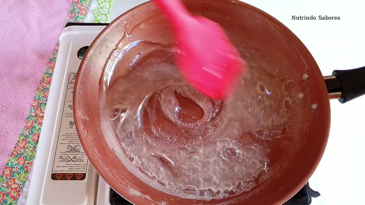 COMO FAZER GEL DE BRILHO CASEIRO PARA BOLO E FRUTAS- Super Fácil. - YouTube
