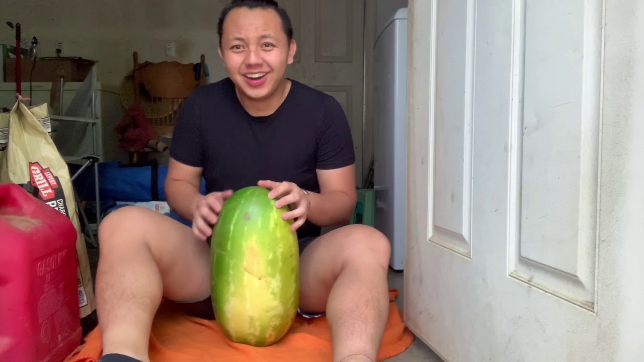 Thigh crushing Melon FAILED!!! - YouTube