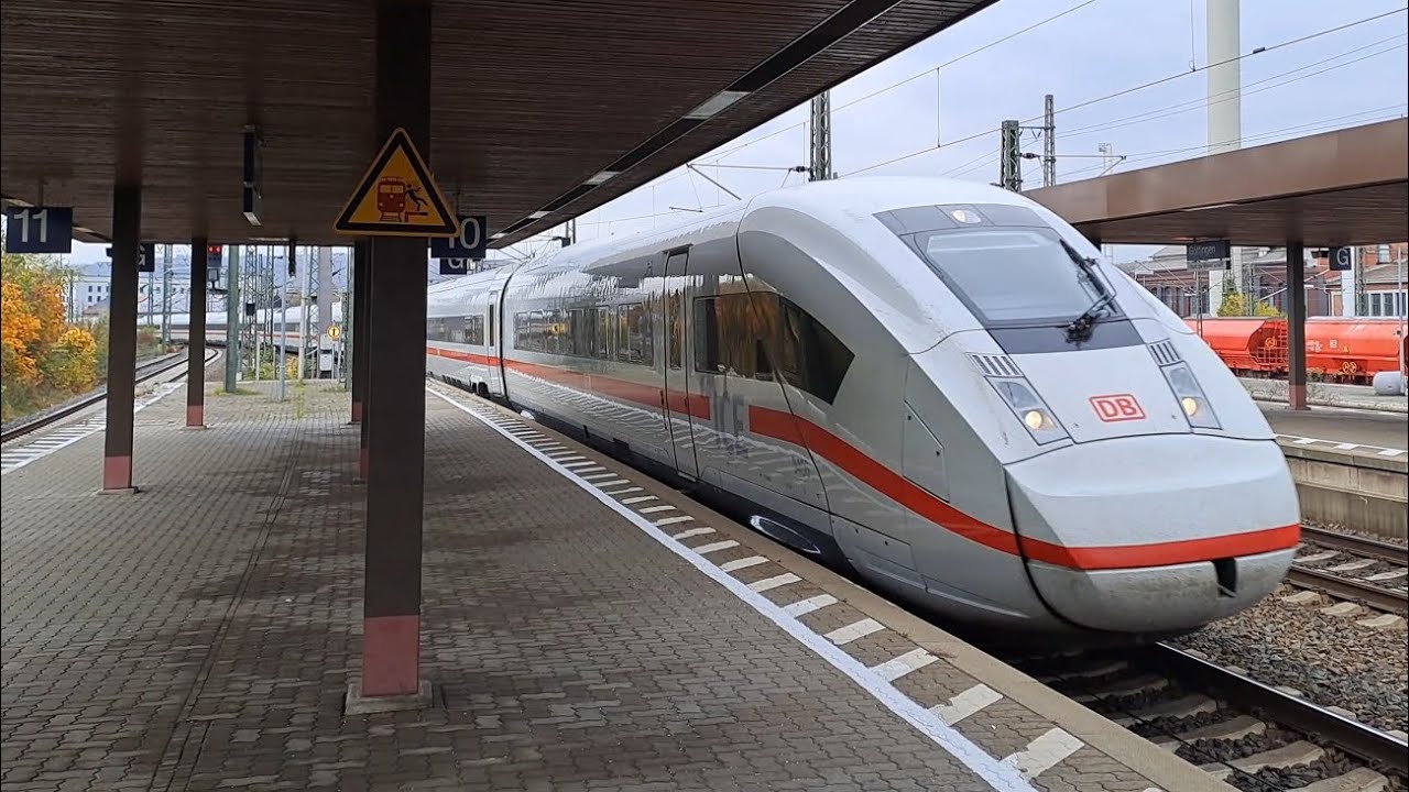 ICE 371 nach Interlaken Ost bei der Einfahrt in Göttingen mit Baureihe ...