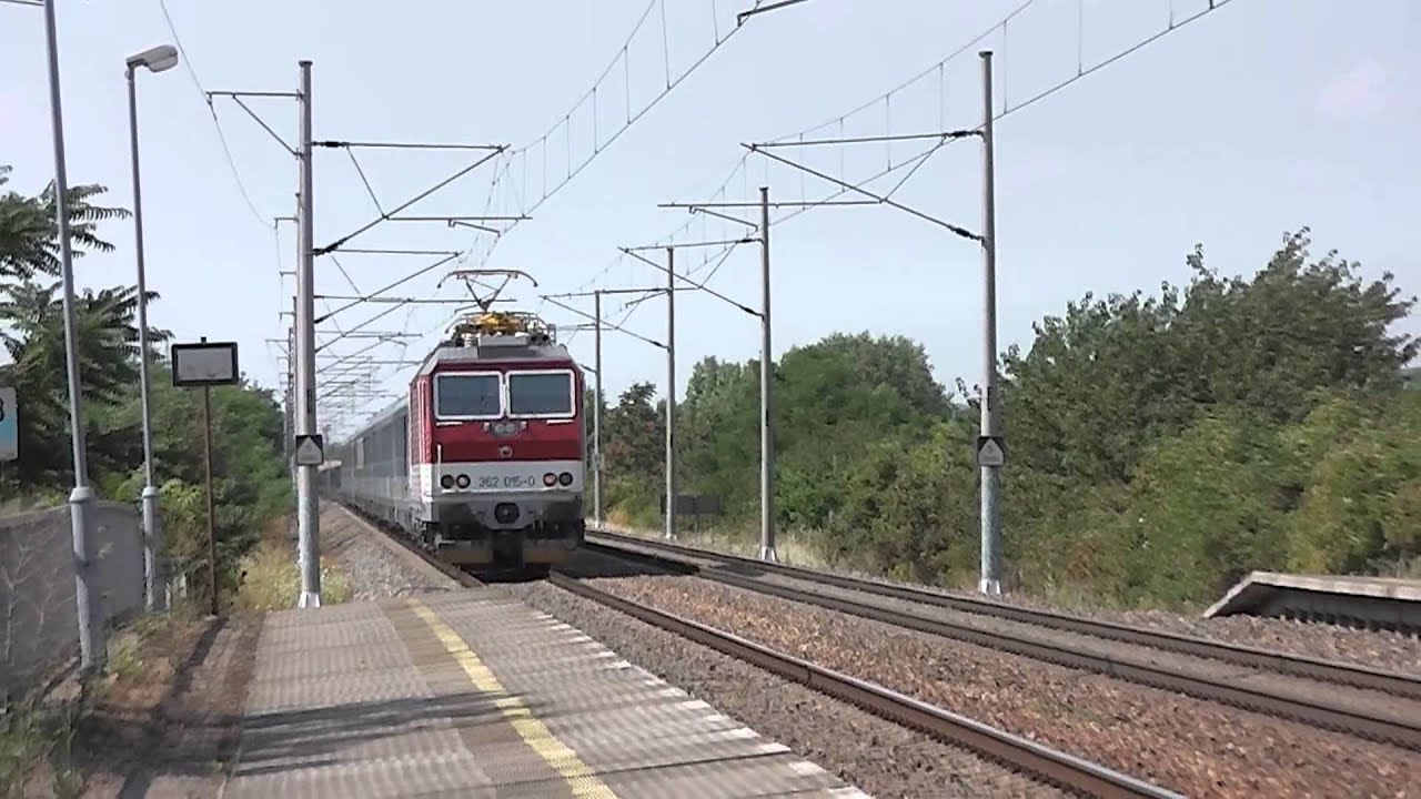 EC 171 Hungaria Rakvice - YouTube