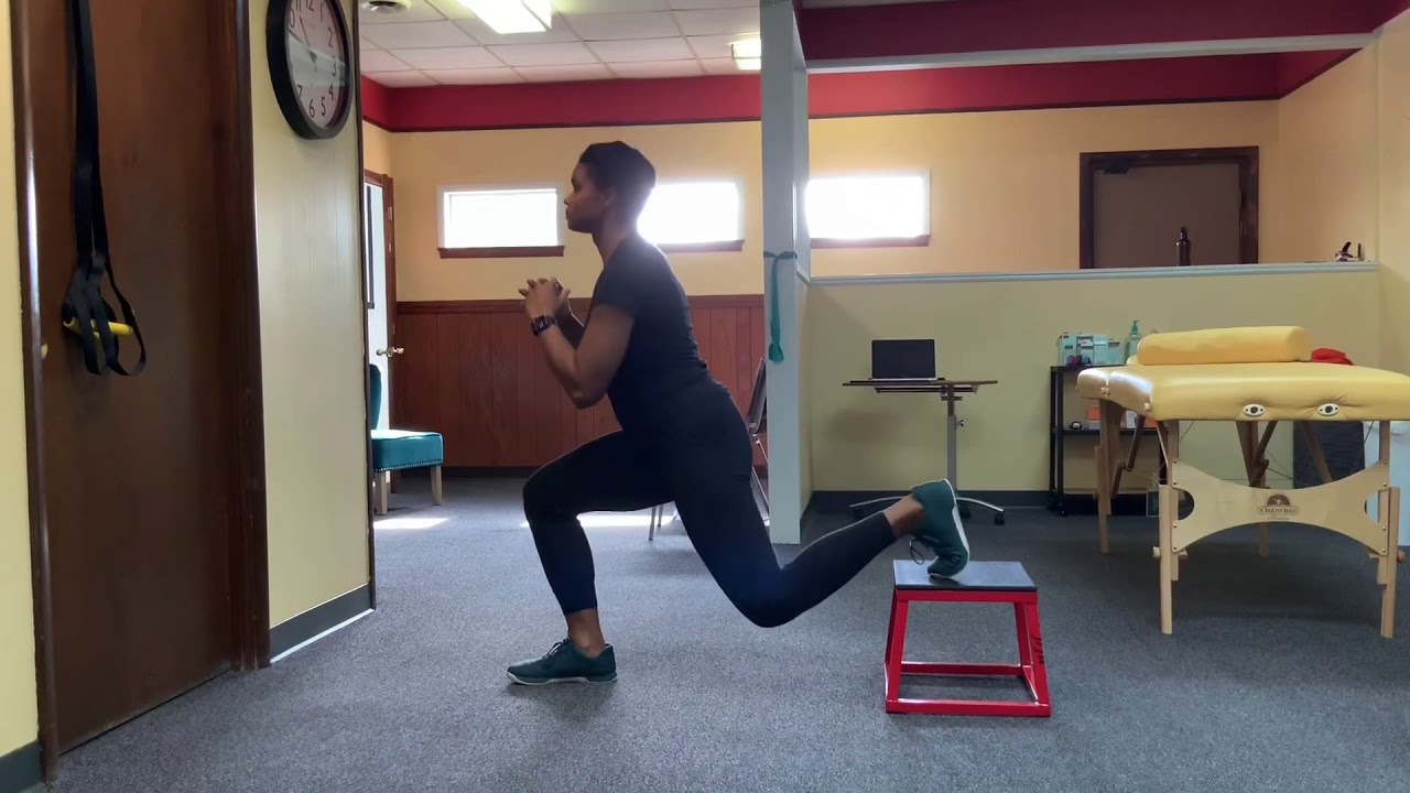 Rear foot elevated lunge - YouTube