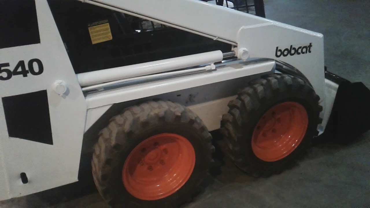 Bobcat 540 - YouTube