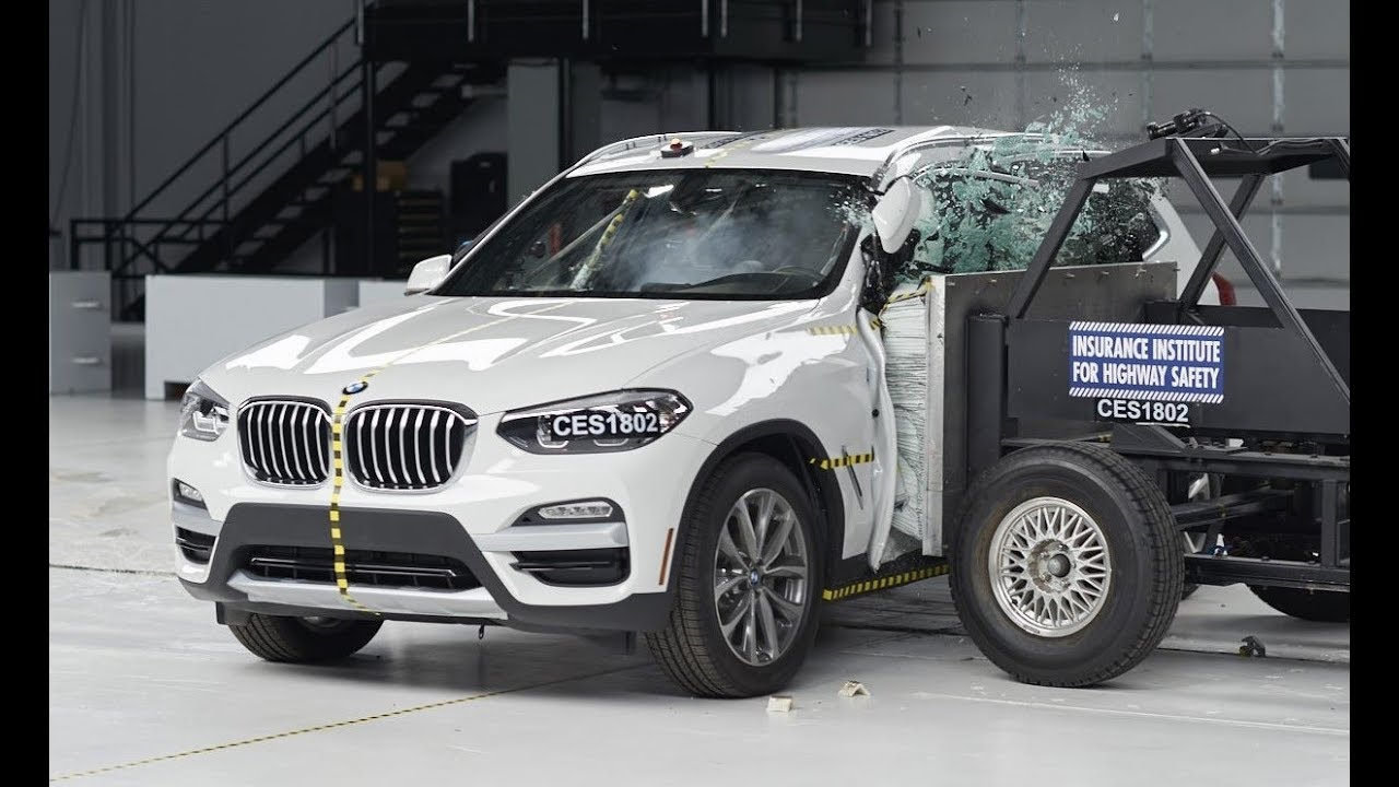 2018 BMW X3 original side crash test (extended footage) - YouTube