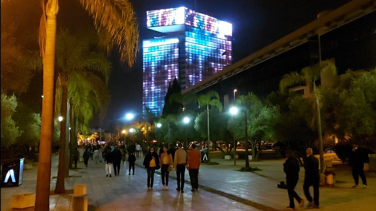 الرباط ليلاً بعد تخفيف إجراءات الحجر الصحي 🇲🇦🇲🇦 MAHAJ RIAD RABAT LE 23 ...