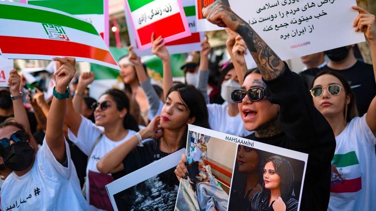 Révolte en Iran : "Les Iraniens craignent le morcellement du pays ...