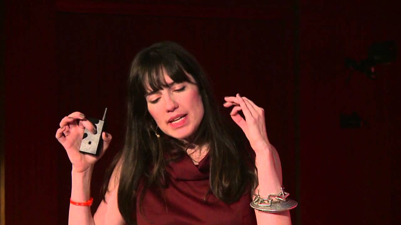 Upgrade Your Slum: Fabienne Hoelzel at TEDxHamburg - YouTube