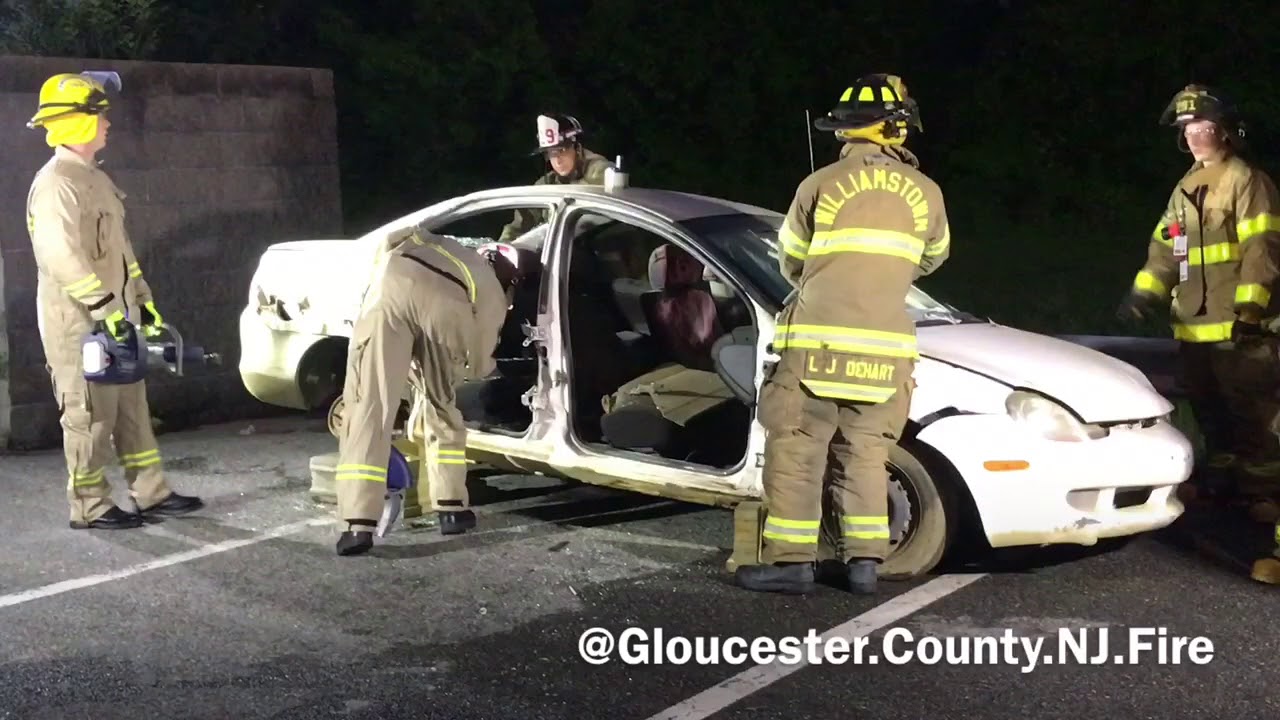 Vehicle Extrication Demonstration Williamstown Fire Co 29-1 & Cecil ...