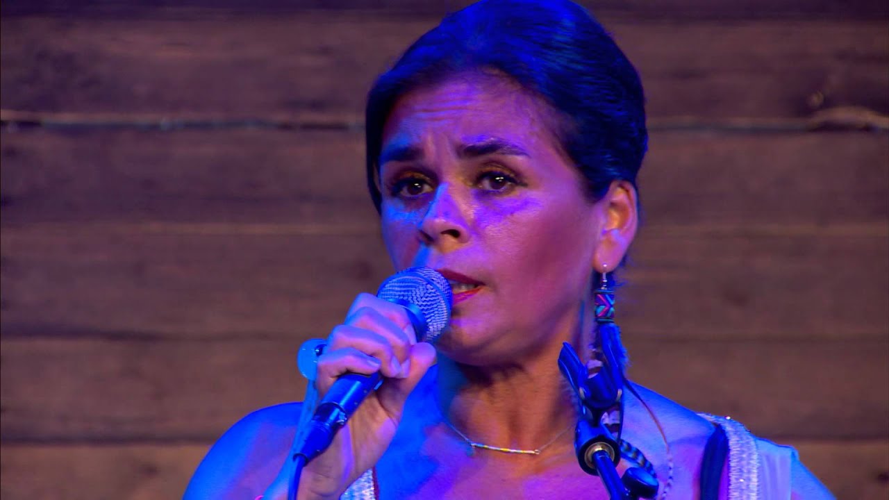 Grenswerk Sessies Aflevering 32 - Leta Bell - YouTube