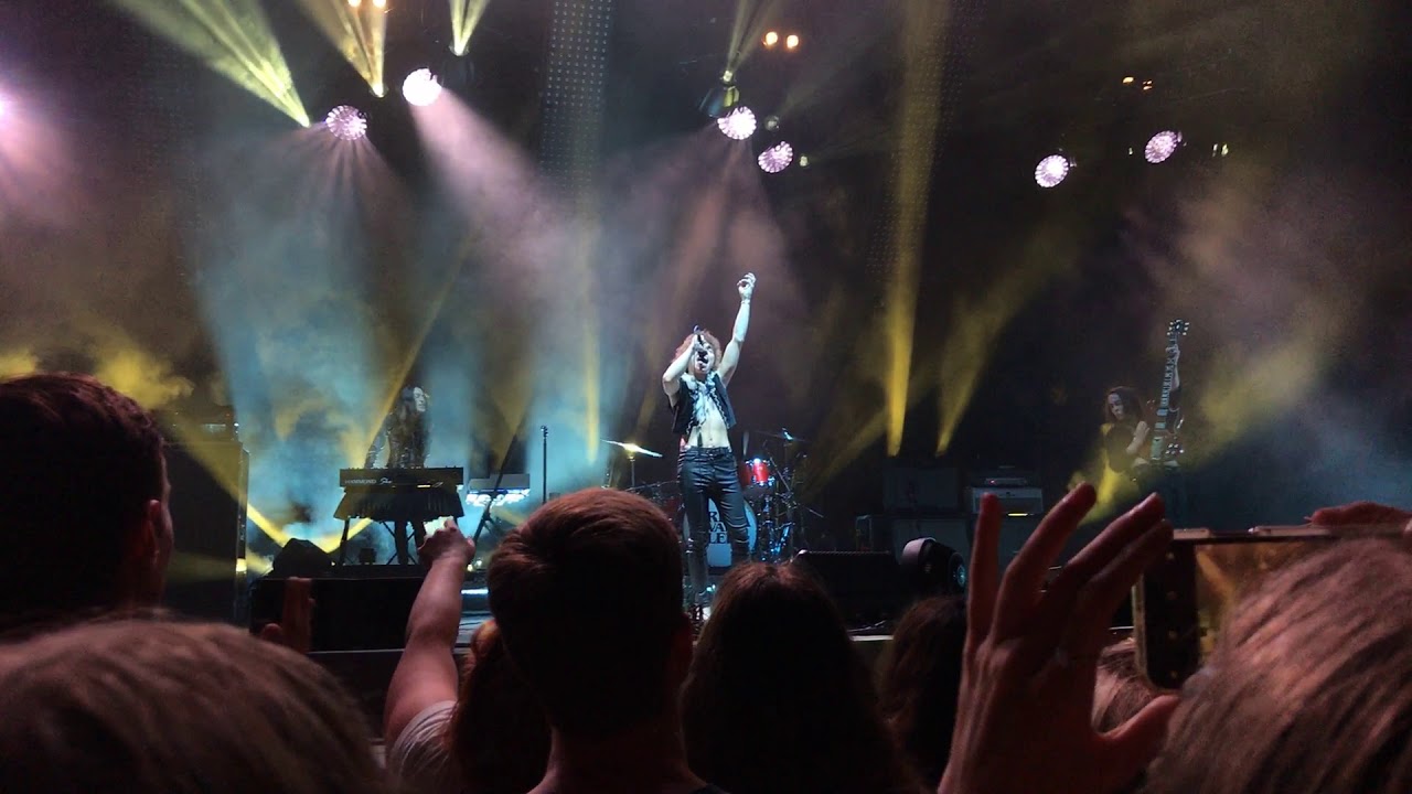 Greta Van Fleet screaming - YouTube
