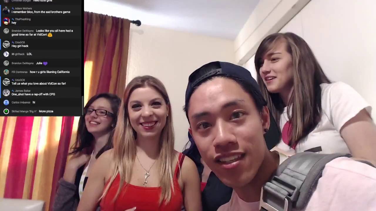 Streamer House Live Stream #vidcon2016 #vidcon - YouTube