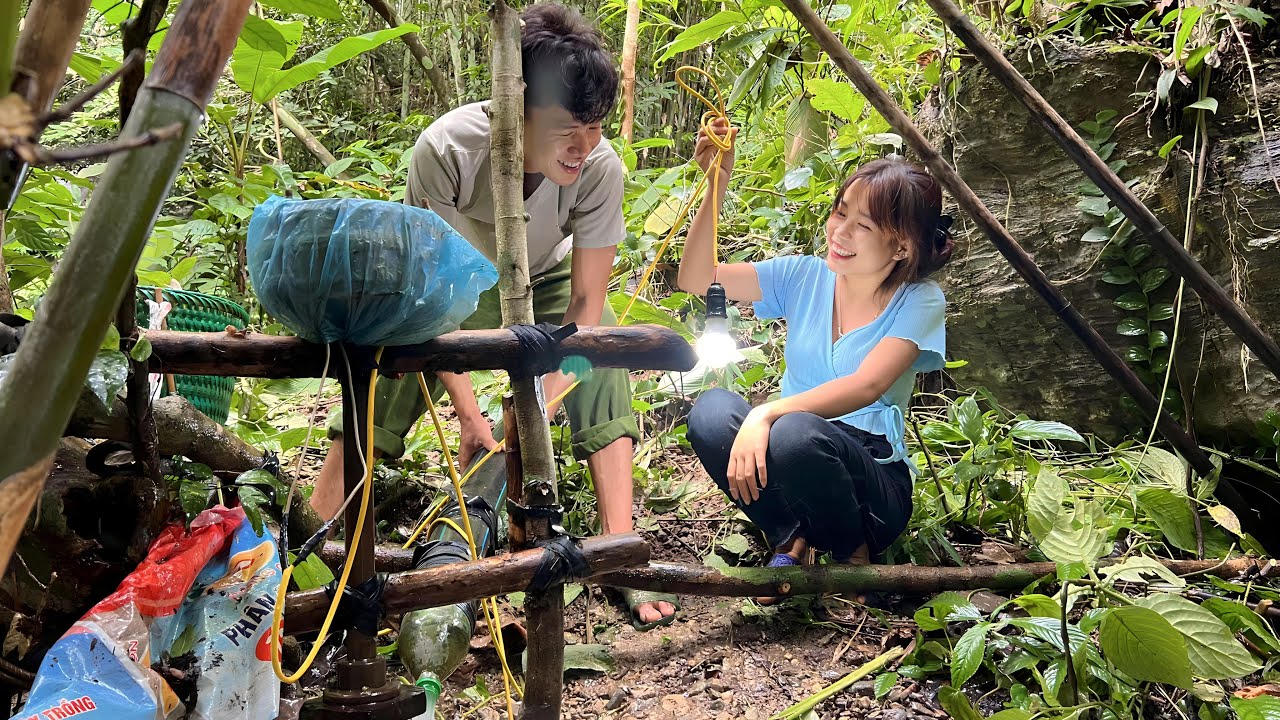Ún and Her Boyfriend Installed a Water-Powered Generator, Primitive ...