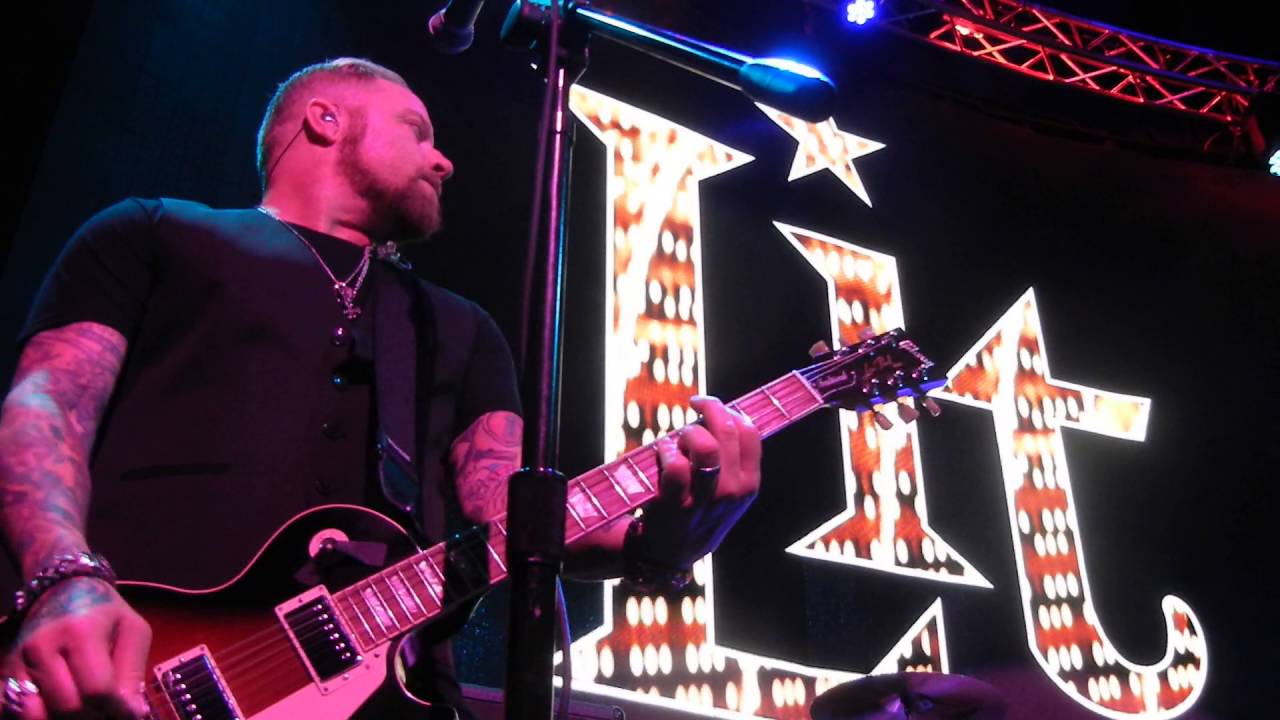 LIT - Miserable - YouTube